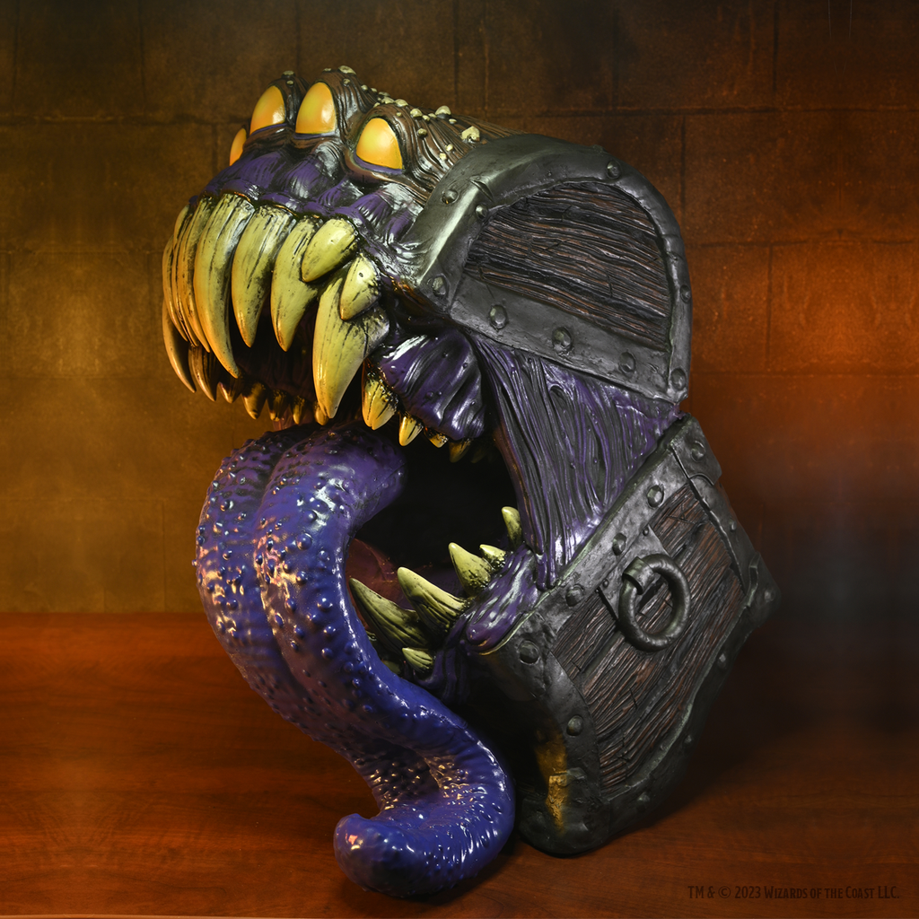 D&D Replicas of the Realms: Mimic Chest Life-Sized Figure – WizKids